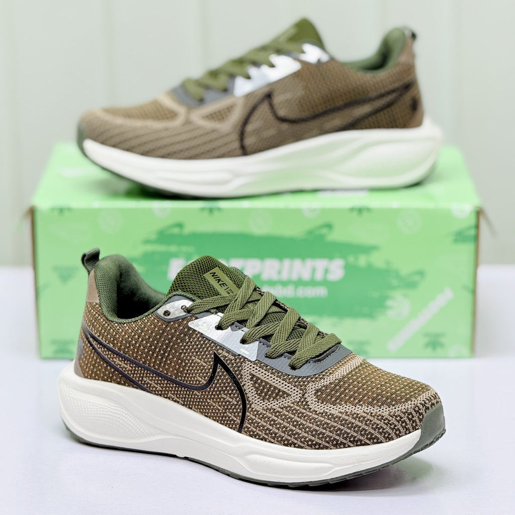 Model Code 432 – Running Sneaker – Footprints