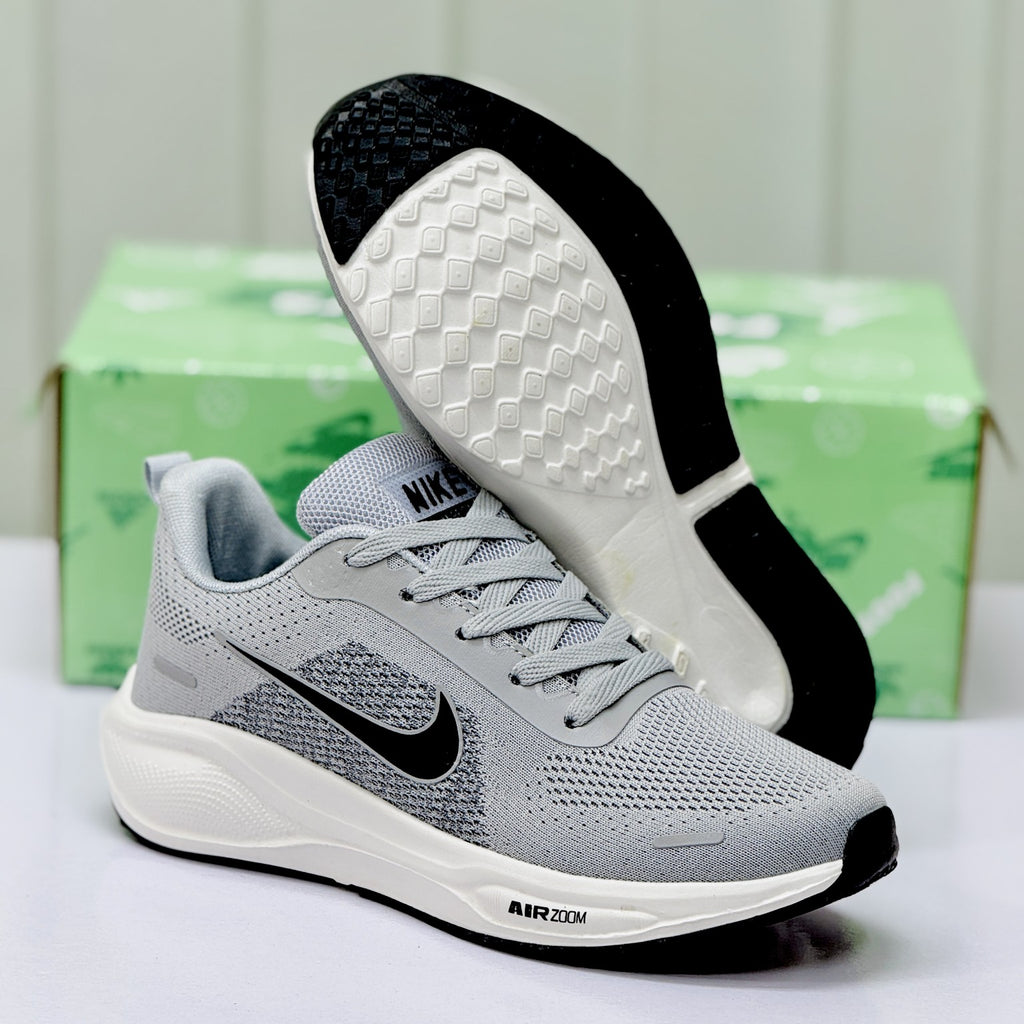 Model Code 434 – Running Sneaker – Footprints