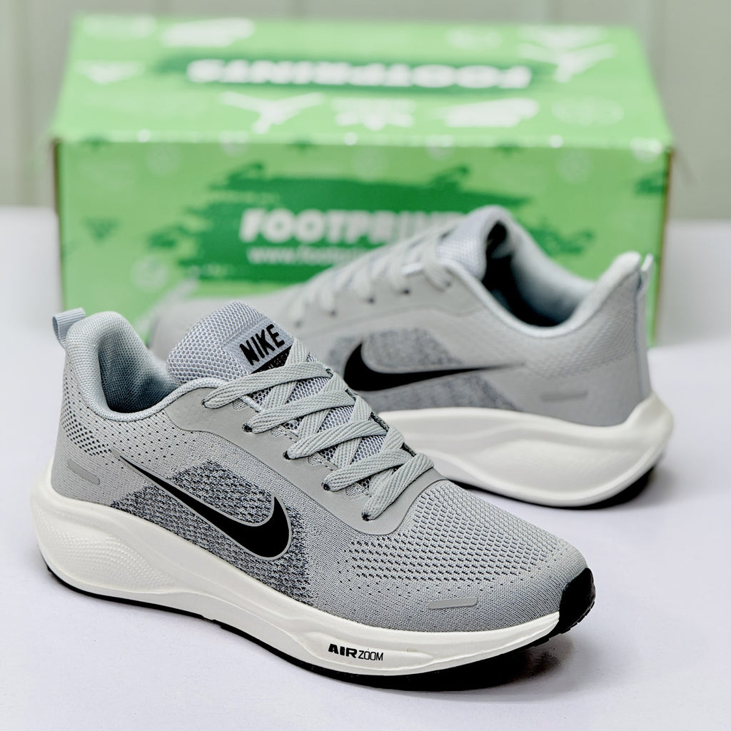 Model Code 434 – Running Sneaker – Footprints